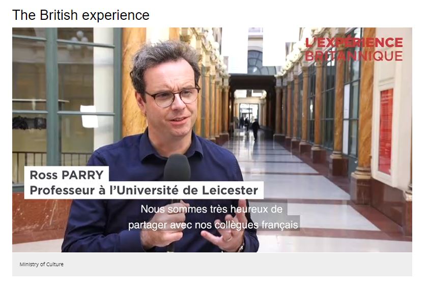 One by One travels to Paris - One by One